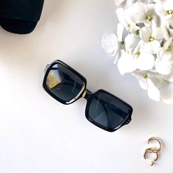 Accessories | Nwt Vintage Square Sunglasses Black Color | Poshmark